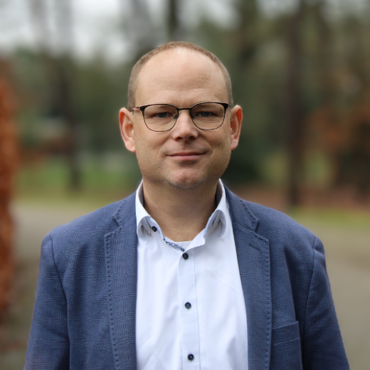 Geerd Kakes - Future Network Services